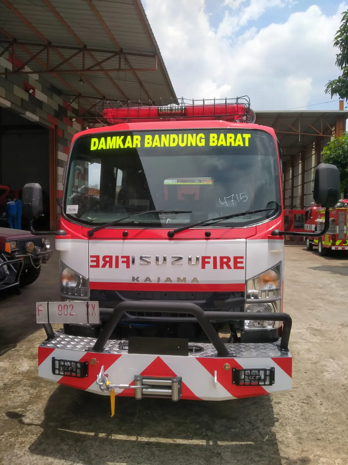 FT 2.700 W + 1.000 F DOUBLE CABIN | FIRE TRUCK | Kajama Fire